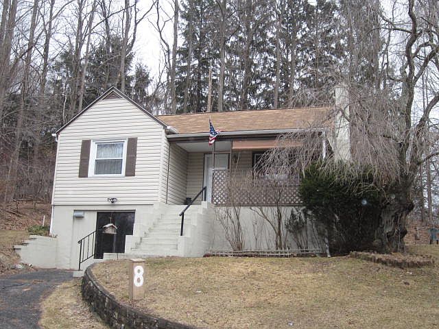 8 Red Mill Rd, Cortlandt Manor, NY 10567 | Zillow