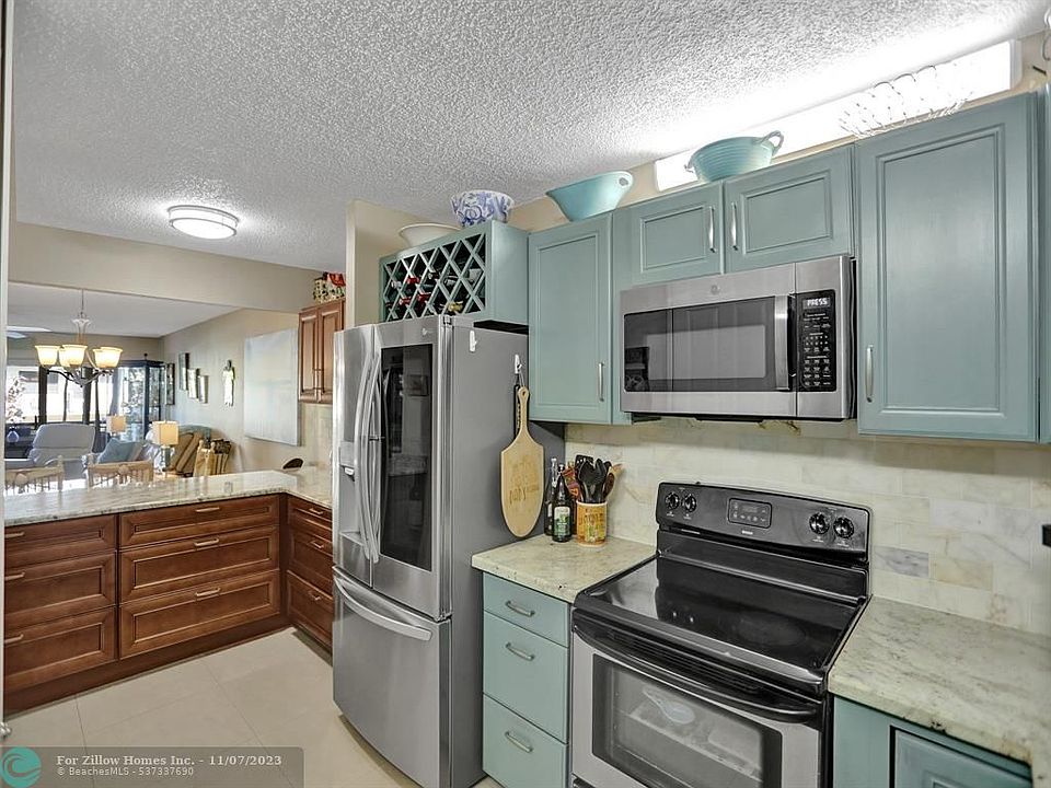 Christopher House - 401 Briny Ave Pompano Beach FL | Zillow