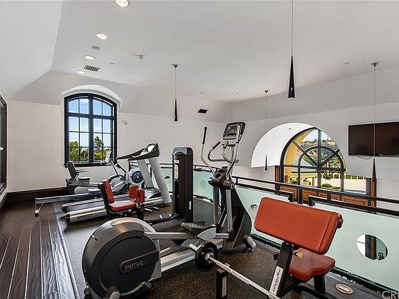 25220 Walker Rd, Hidden Hills, CA 91302 | MLS #SR21128925 | Zillow