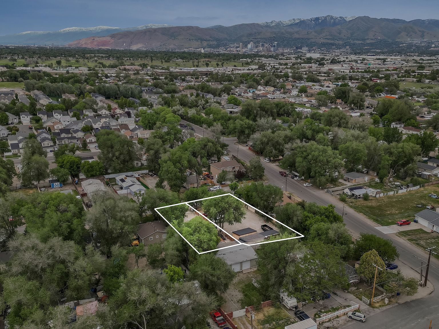 1601 W Warnock Ave, West Valley City, UT 84119 | MLS #2086768 | Zillow