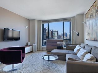 4 Irving Pl #1, New York, NY 10003 | Zillow