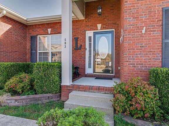 583 Winding Bluff Way, Clarksville, TN 37040 | Zillow
