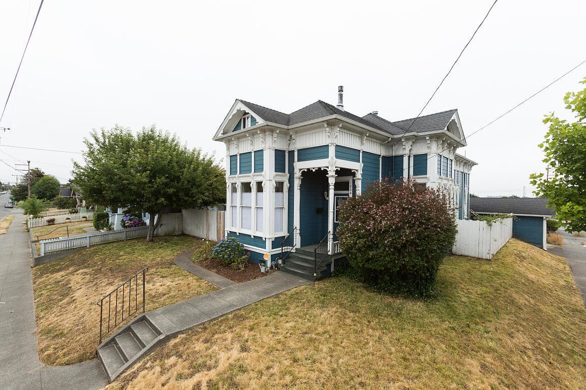 1804 C St, Eureka, CA 95501 | Zillow