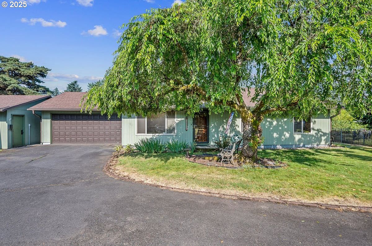 13848 SE Rhine St, Portland, OR 97236 | Zillow