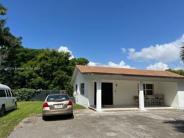 15520 SW 209th Ave, Miami, FL 33187 | Zillow