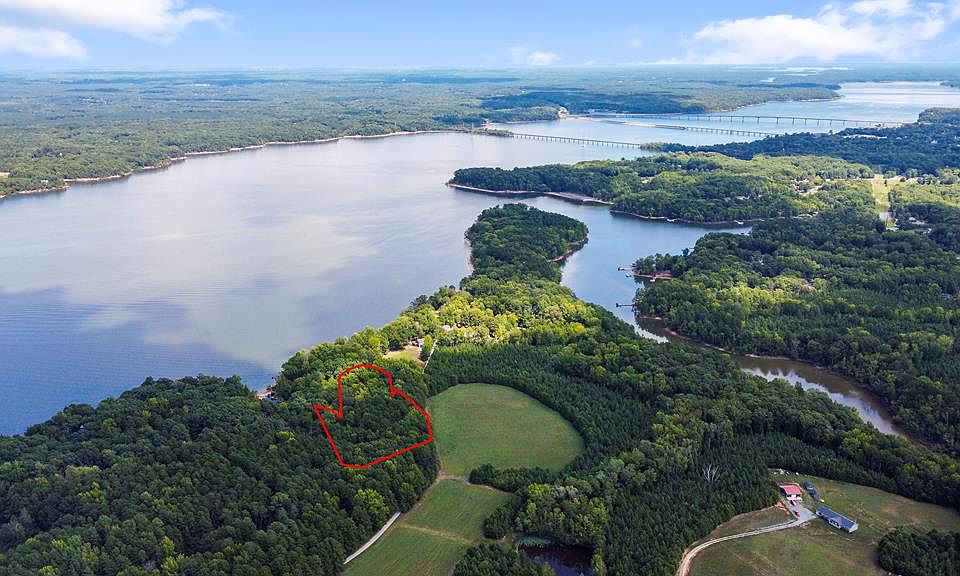 7 Belle Vista Dr, Buffalo Junction, VA 24529 | MLS #68606 | Zillow