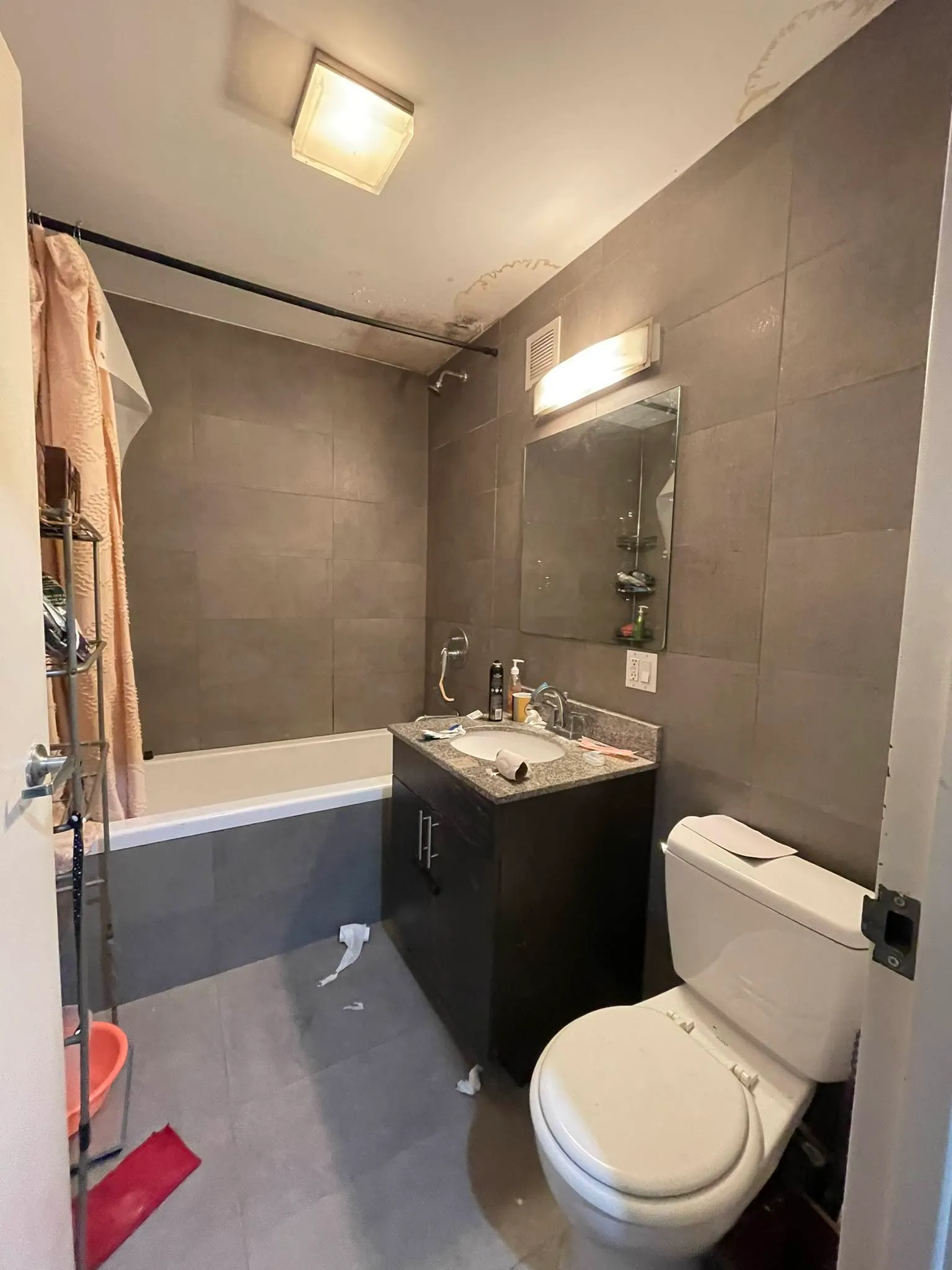343 Broadway #2 in Williamsburg, Brooklyn | StreetEasy
