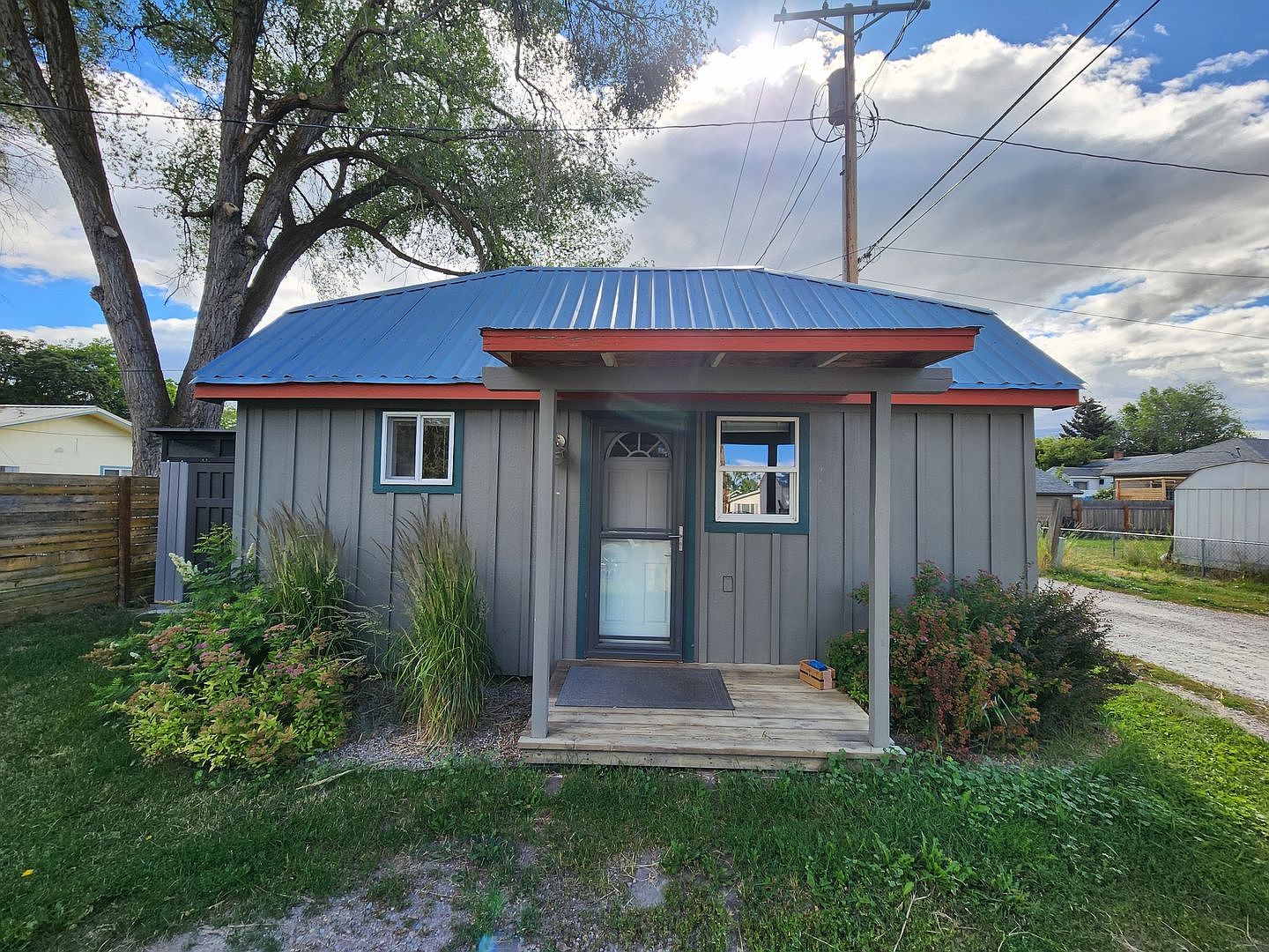 111 1/2 6th Ave W, Polson, MT 59860 | Zillow