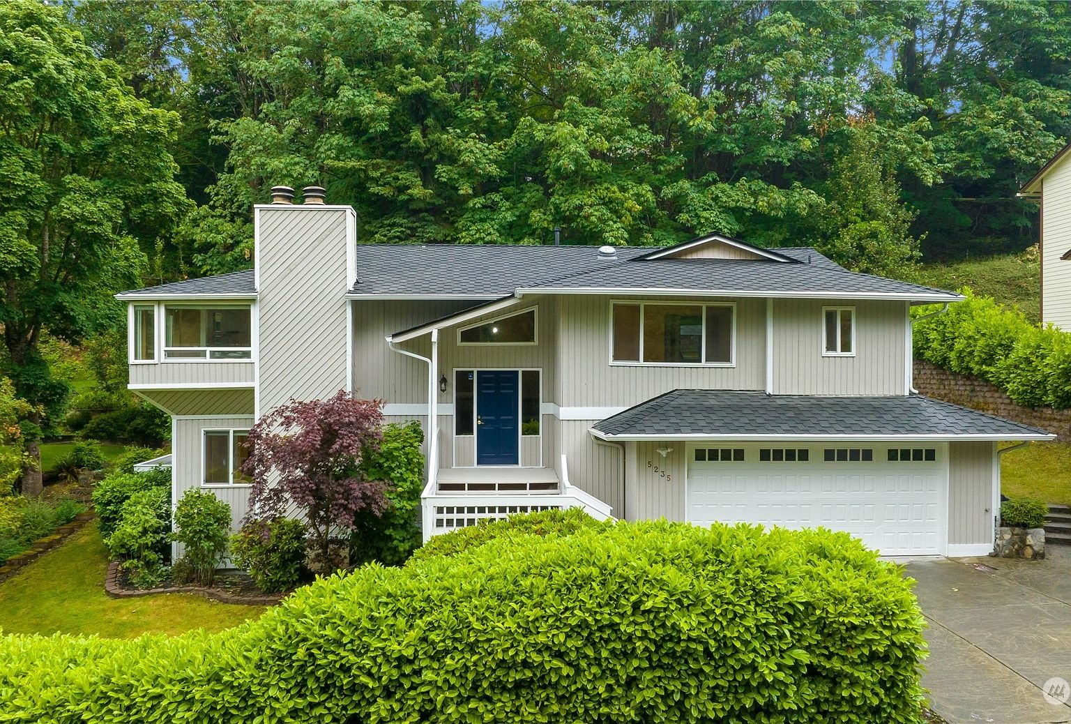 5235 Highland Drive, Bellevue, WA 98006 | Zillow