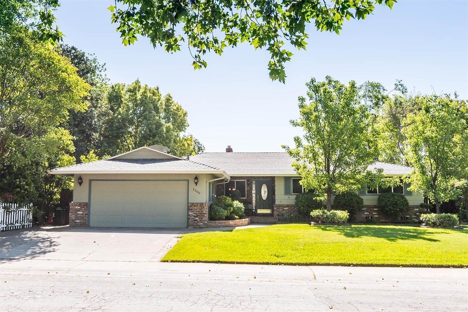 1500 Gary Way, Carmichael, CA 95608 | Zillow