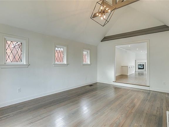 5045 Milam St, Dallas, TX 75206 | Zillow