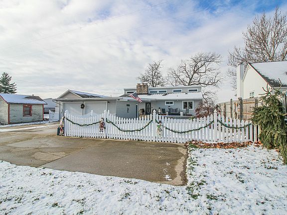 20008 M 60, Three Rivers, MI 49093 | MLS #24061601 | Zillow