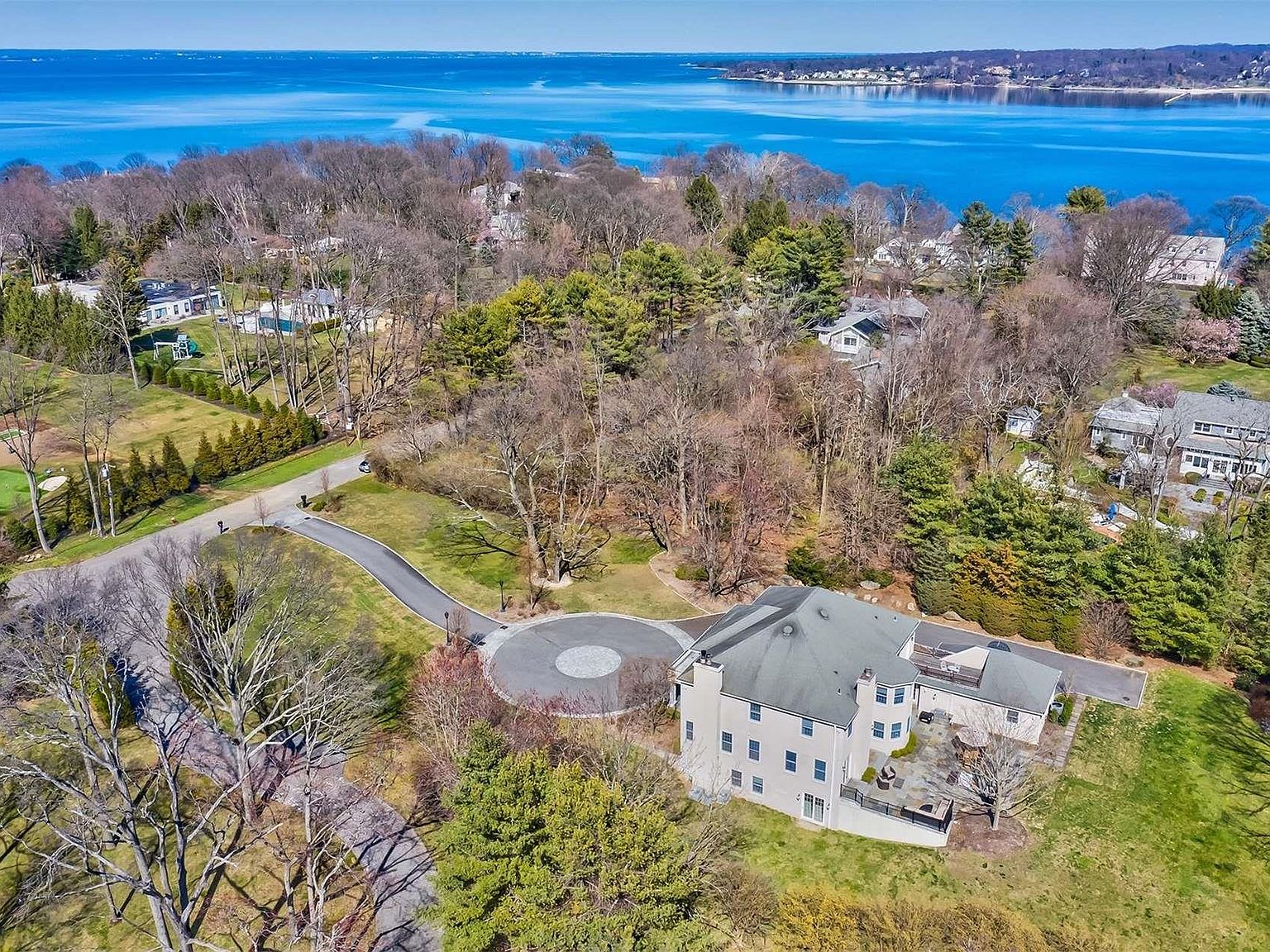 3 Lillian Court, Port Washington, NY 11050 | Zillow