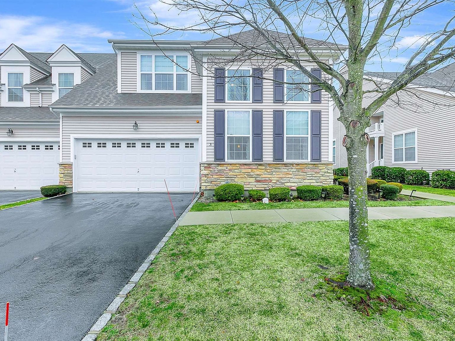 3 Toni Ct. UNIT 3, Center Moriches, NY 11934 | Zillow