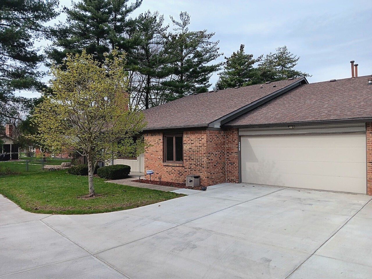 8441 S Chapel Pines Dr, Indianapolis, IN 46234 | Zillow