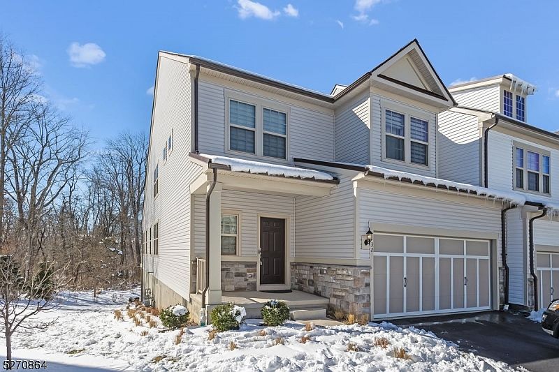 32 Dahlia Dr, Warren, NJ 07059 | MLS #3886961 | Zillow