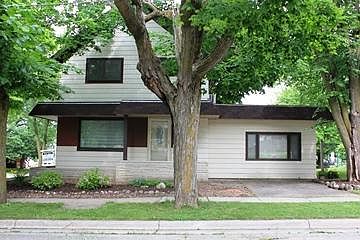 537 Smith St, Plymouth, WI 53073 | Zillow