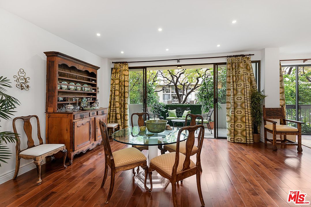 325 N Oakhurst Dr APT 202, Beverly Hills, CA 90210 | Zillow