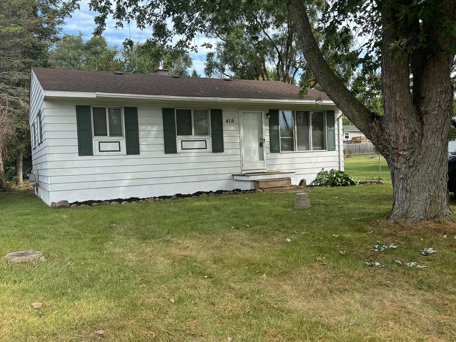 419 E Water St, Vernon, MI 48476 | Zillow