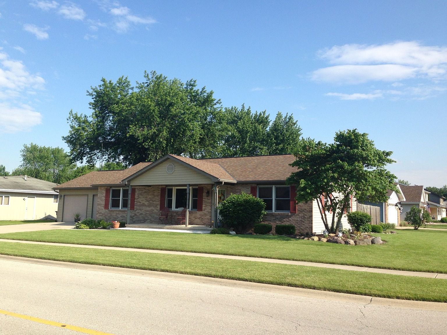 921 W Dresden Dr, Morris, IL 60450 | Zillow