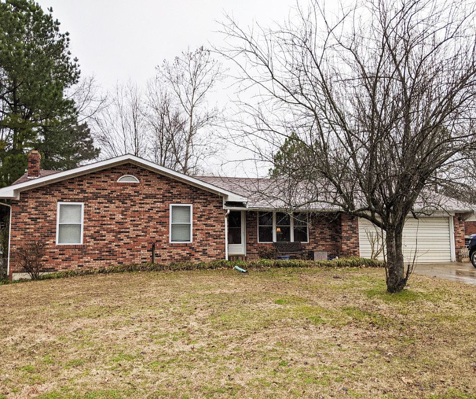 448 Ann Ave, Piggott, AR 72454 | Zillow