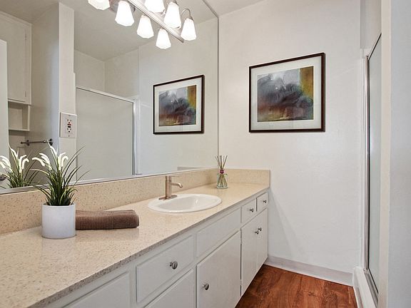 4573 Willis Ave APT 208, Sherman Oaks, CA 91403 | Zillow