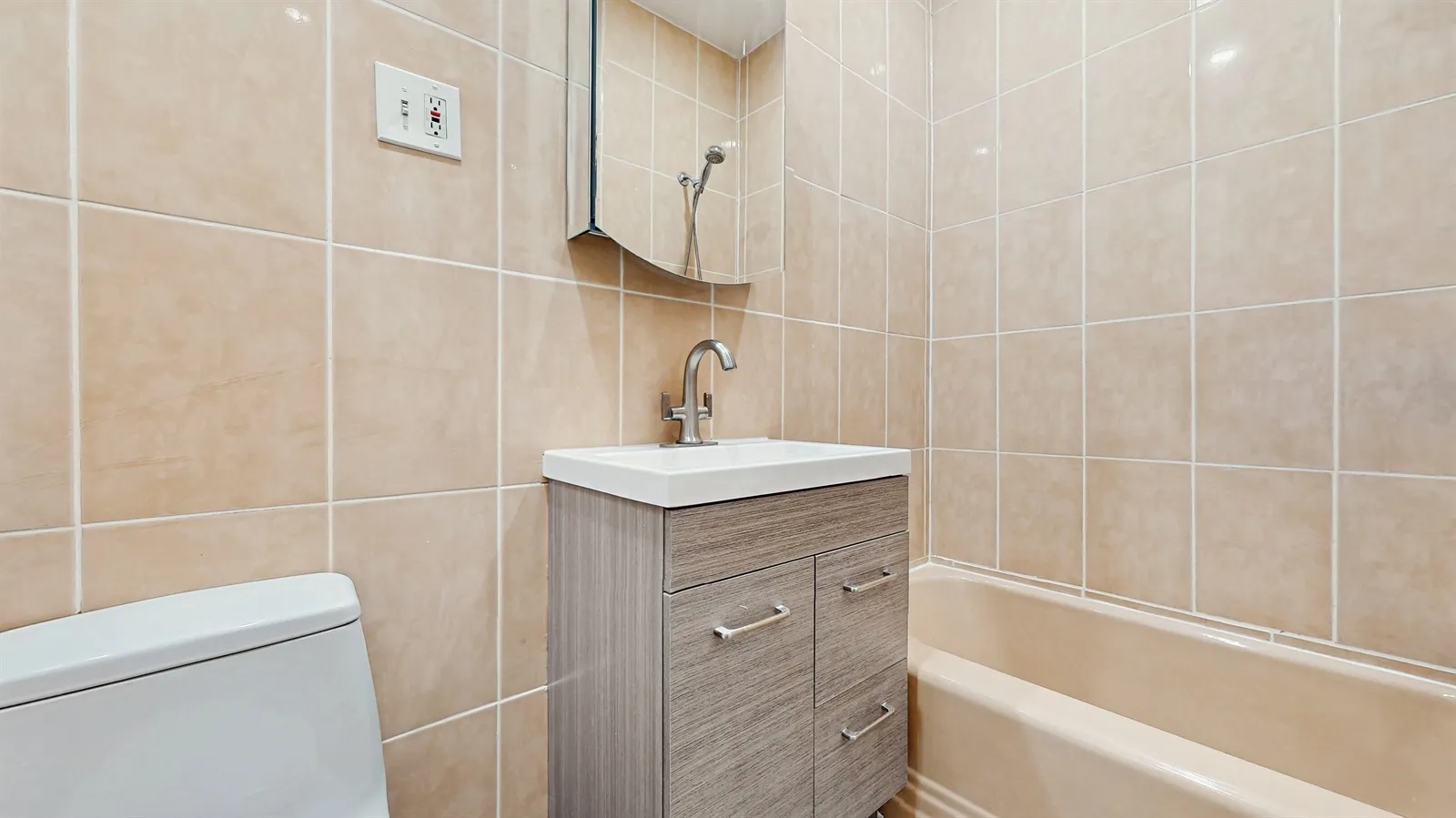 454 77th Street #3 in Bay Ridge, Brooklyn | StreetEasy