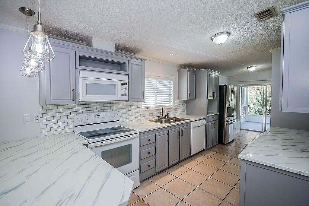 11296 Rexmere Blvd #13-24PL, Davie, FL 33325 | Zillow