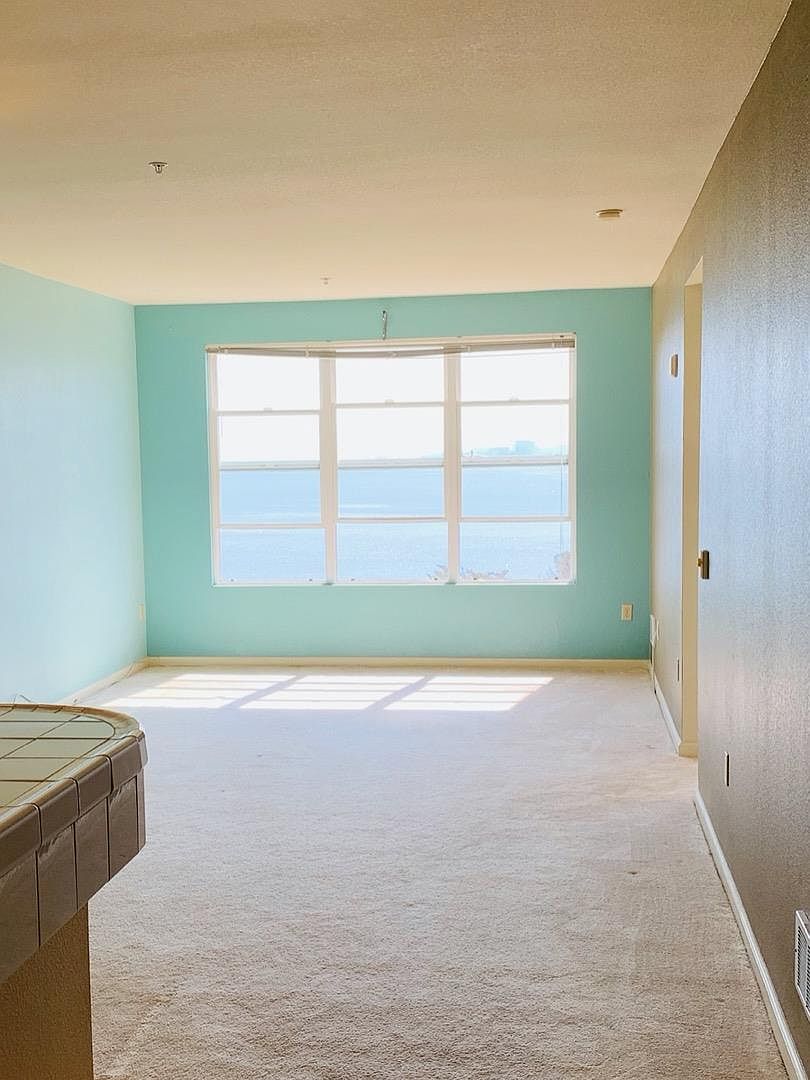 1 Crescent Way APT 1308, San Francisco, CA 94134 | Zillow
