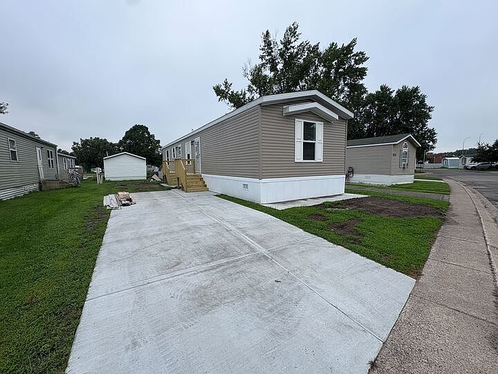 2075 Rustad Ln #5729, Saint Paul, MN 55112 | Zillow