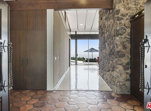 1760 Carla Rdg, Beverly Hills, CA 90210 | Zillow