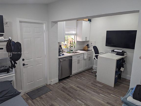 3045 SW 21st St #3047, Miami, FL 33145 | Zillow