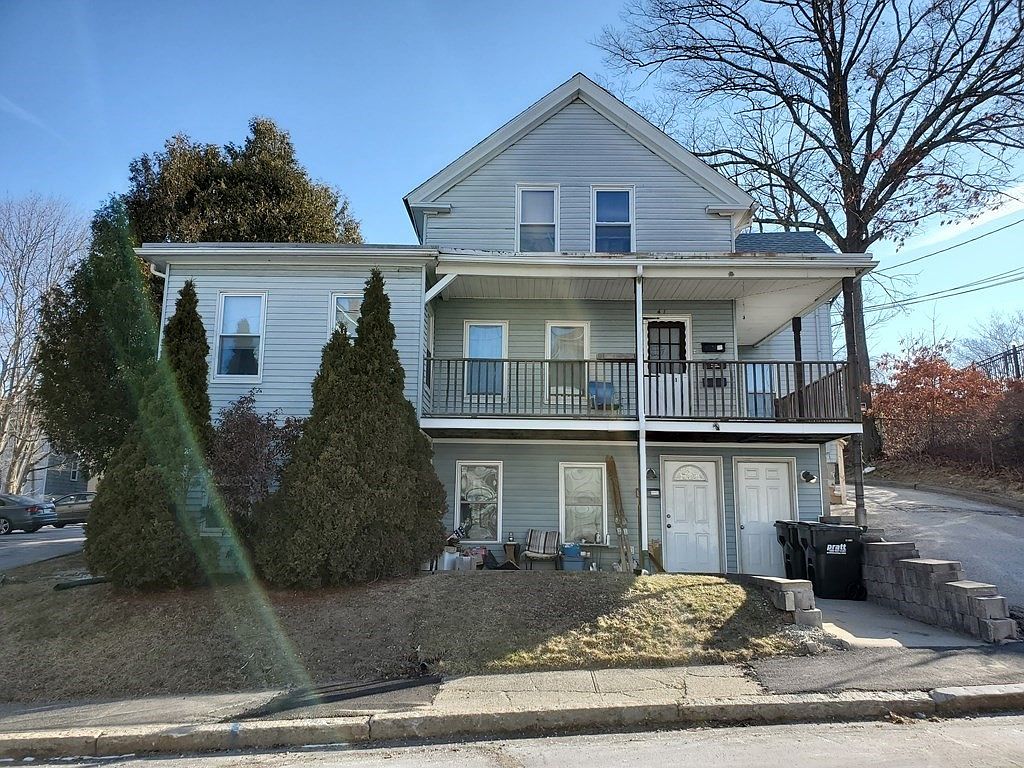 41 Whitcomb St, Webster, MA 01570 | Zillow