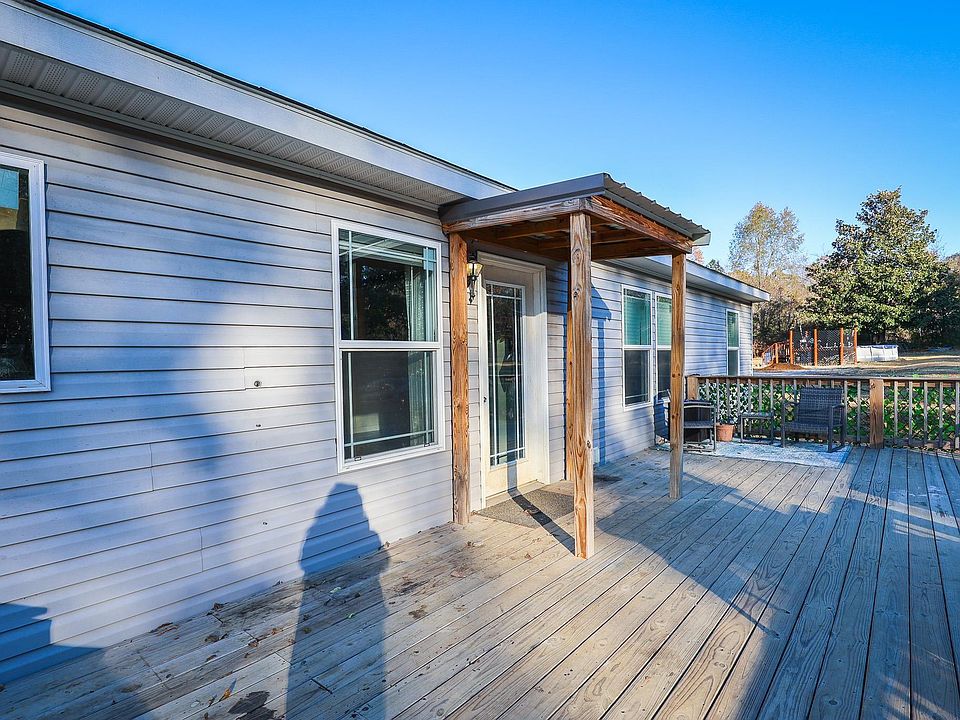 1762 Oak Level Elva Rd, Symsonia, KY 42082 | Zillow