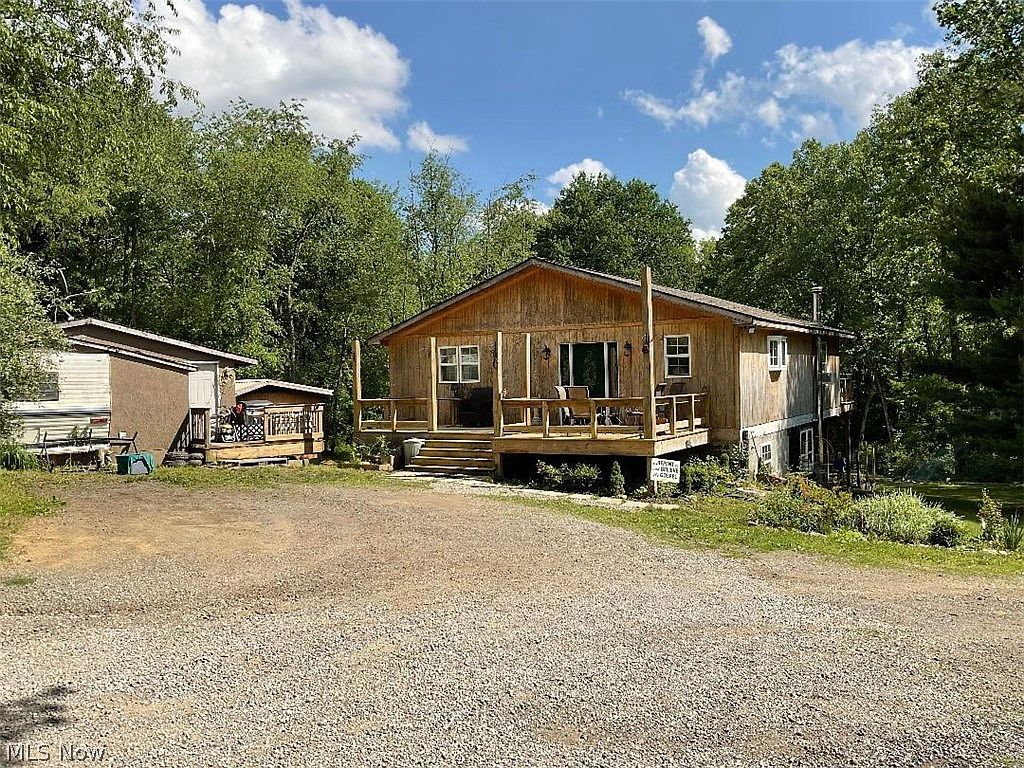 12822 Desellem Rd, Lisbon, OH 44432 | Zillow