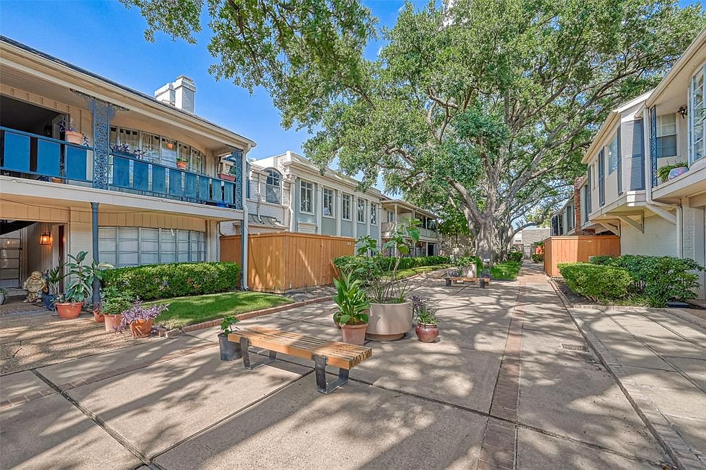2595 Marilee Ln APT 7, Houston, TX 77057 | MLS #82659223 | Zillow