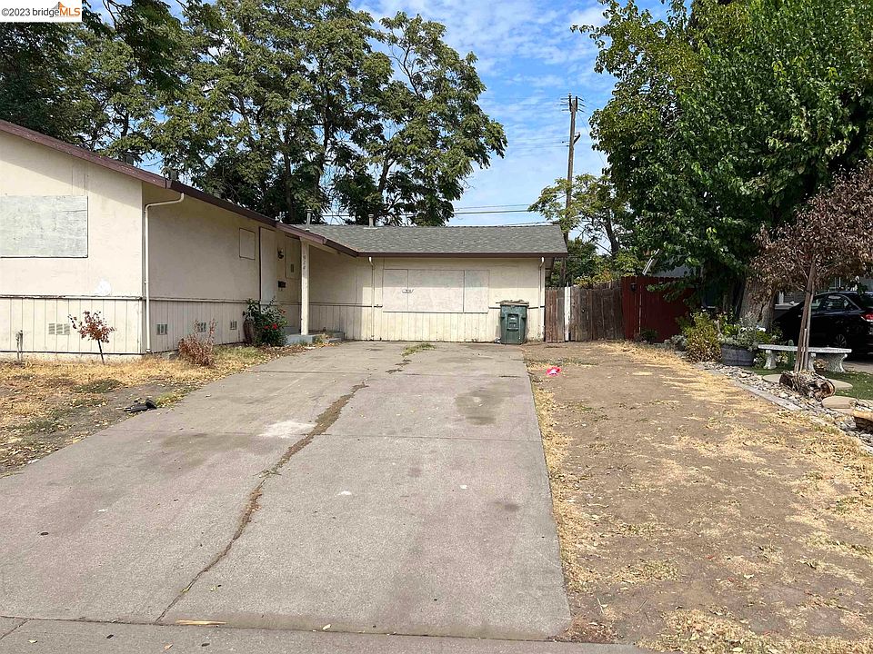 1914 Nightingale Ave, Stockton, CA 95205 | MLS #41032439 | Zillow