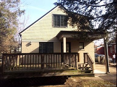 70 Amherst Rd, Pleasant Ridge, MI 48069 | Zillow