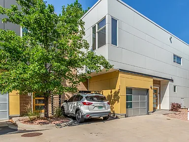 3195 Blake St Denver CO | Zillow