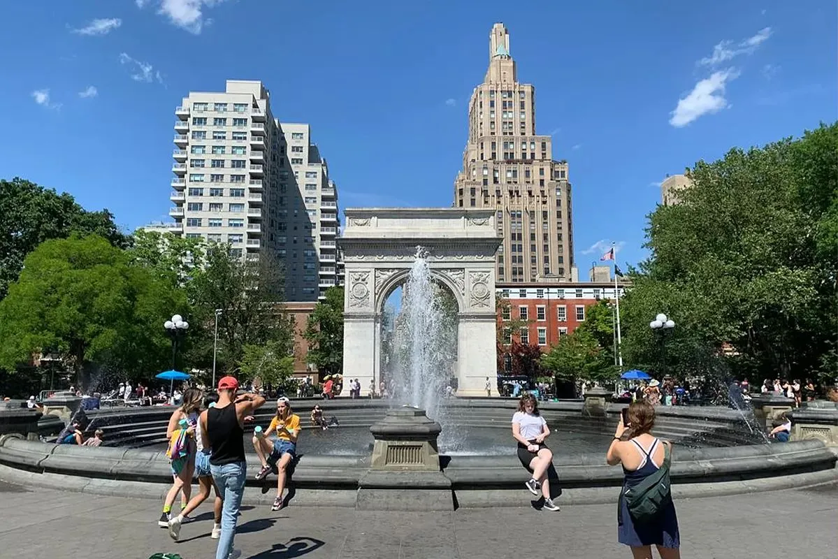 11 Fifth Avenue #5LW in Greenwich Village, Manhattan | StreetEasy