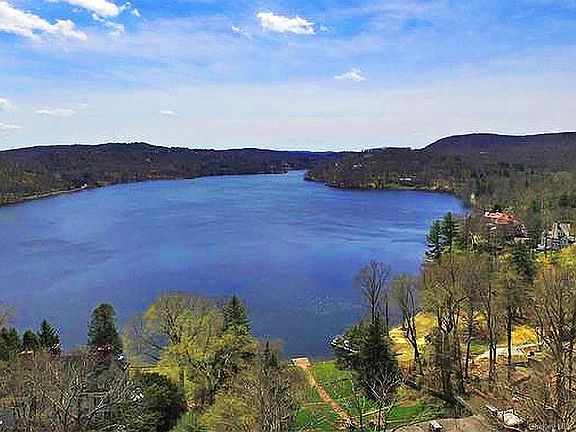 15 Summit Rd, Tuxedo Park, NY 10987 | MLS #H6095664 | Zillow