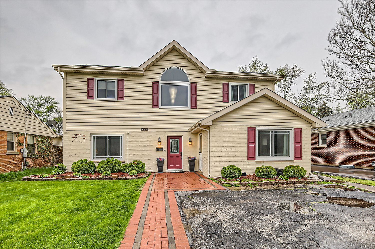 836 S Spring Rd, Elmhurst, IL 60126 | MLS #12041726 | Zillow