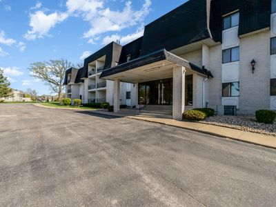 321 Deerpath Dr UNIT 112, Schererville, IN 46375 | MLS #531317 | Zillow