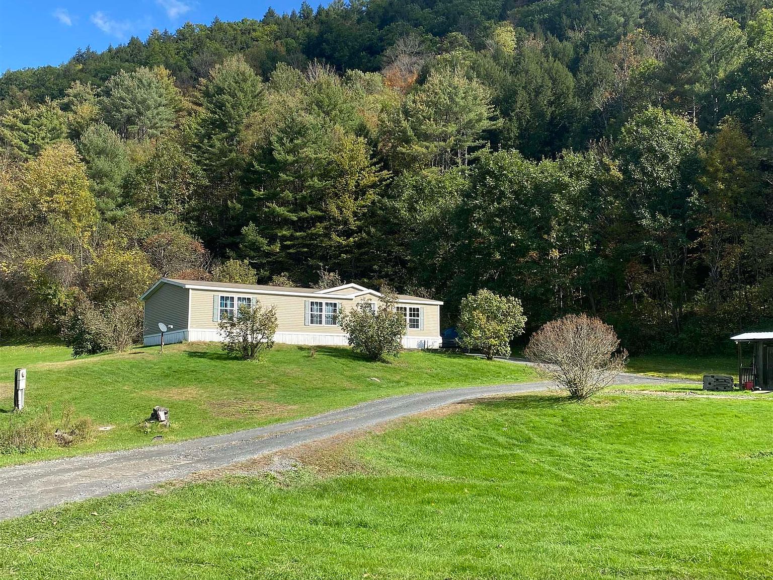 5440 VT Route 14, South Royalton, VT 05068 | Zillow