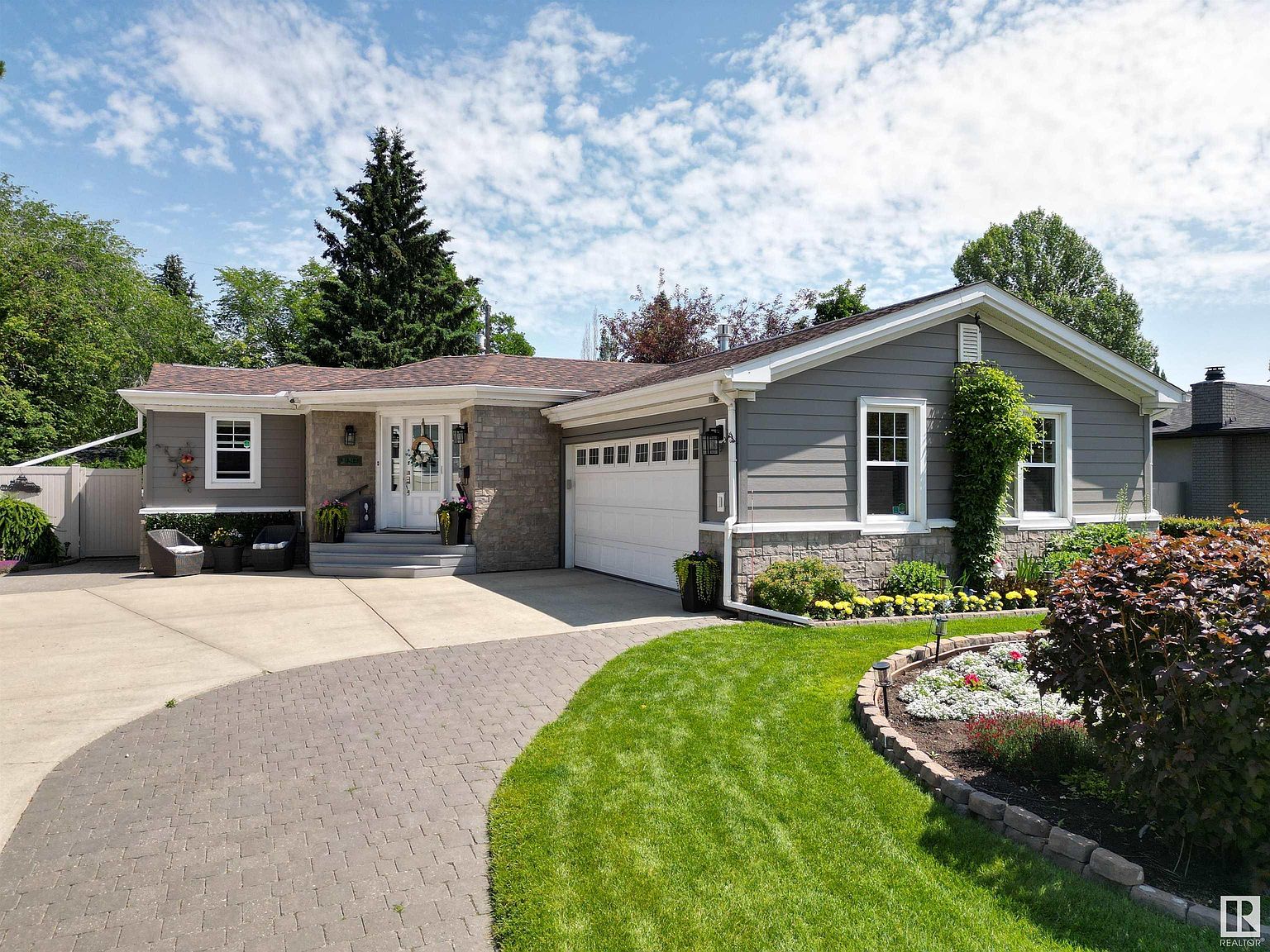 157 Laurier Dr NW, Edmonton, AB T5R 5P9 | MLS #E4445470 | Zillow