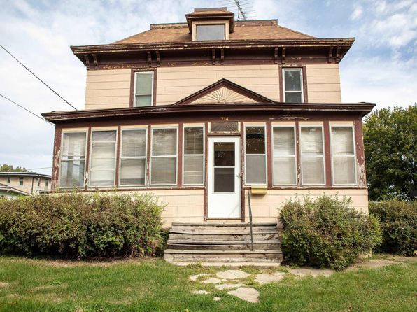 Hampton IA Real Estate - Hampton IA Homes For Sale | Zillow