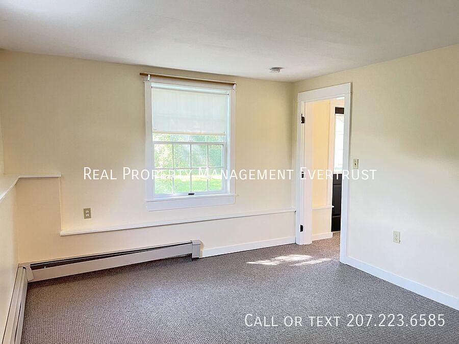 1 Summer St FLOOR 2, Freeport, ME 04032 | Zillow