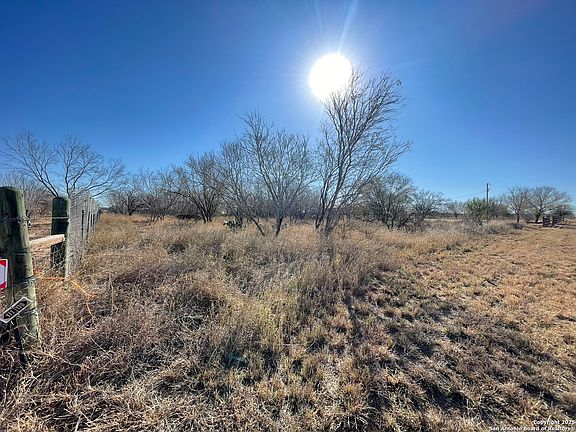 131 County Road 2666 LOT 176, Moore, TX 78057 | MLS #1835999 | Zillow