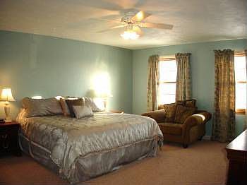 9262 Forest Ridge Dr, Roscoe, IL 61073 | Zillow