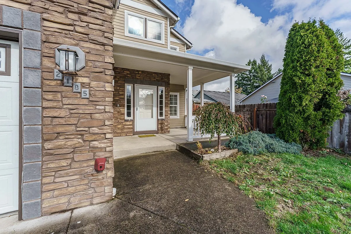 2185 N P St, Washougal, WA 98671 | HotPads